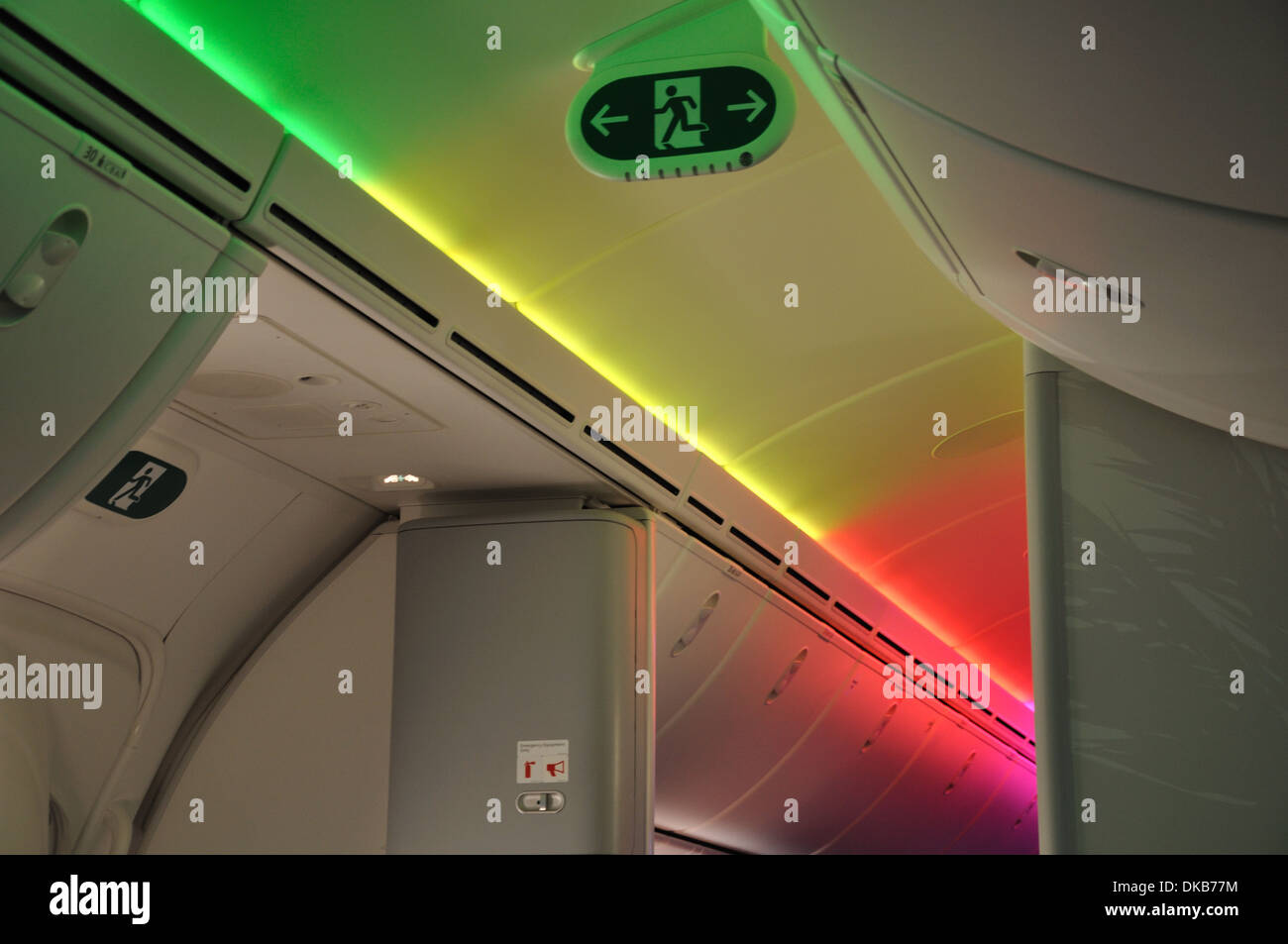 Emergency lighting hi-res stock photography and images - Alamy