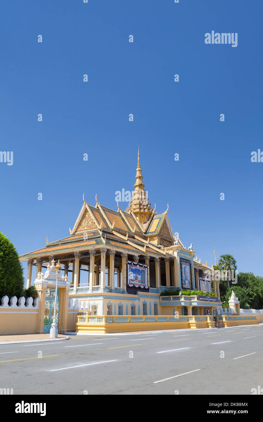 Chanchhaya pavilion hi-res stock photography and images - Alamy