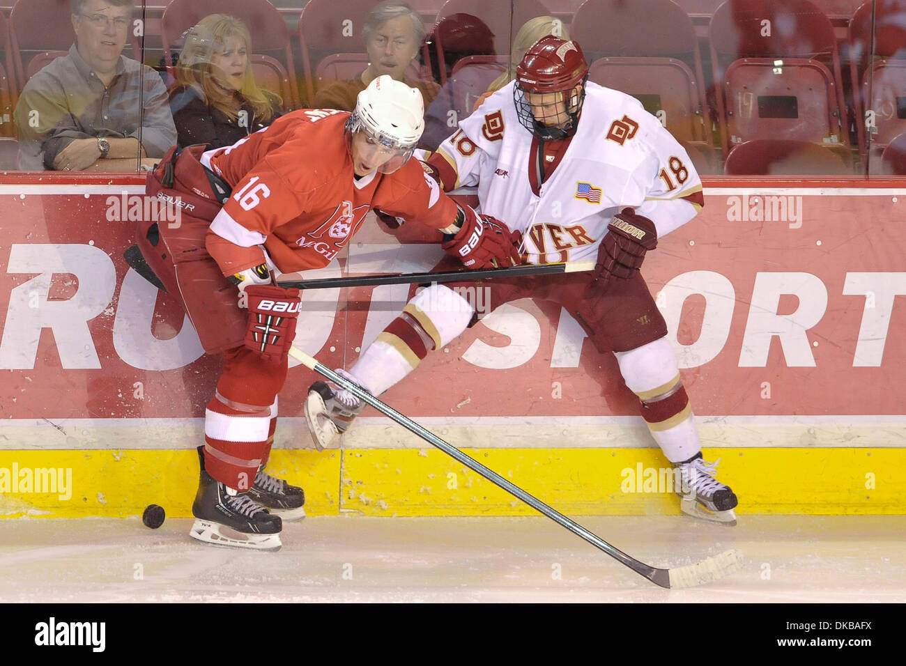 Mcgill university hockey hi-res stock photography and images - Alamy