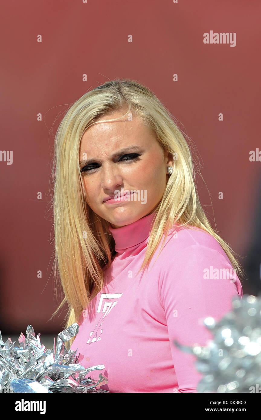 Oct. 1, 2011 - Philadelphia, Pennsylvania, U.S - A member of the Temple ...