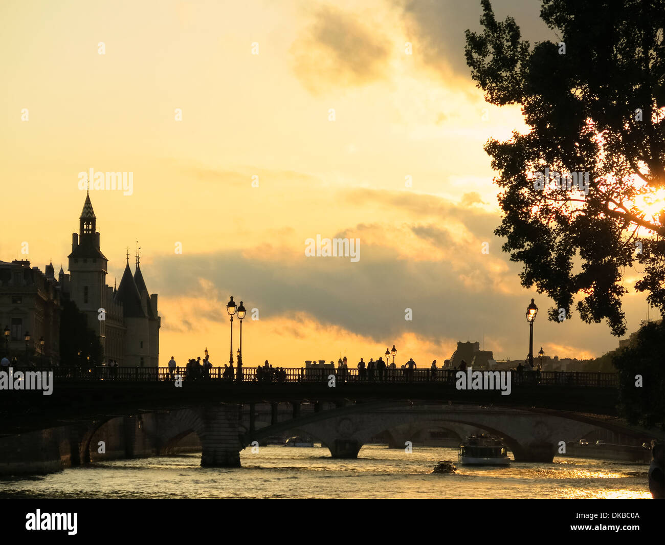 Sunset over the River Seine, Paris Stock Photo - Alamy