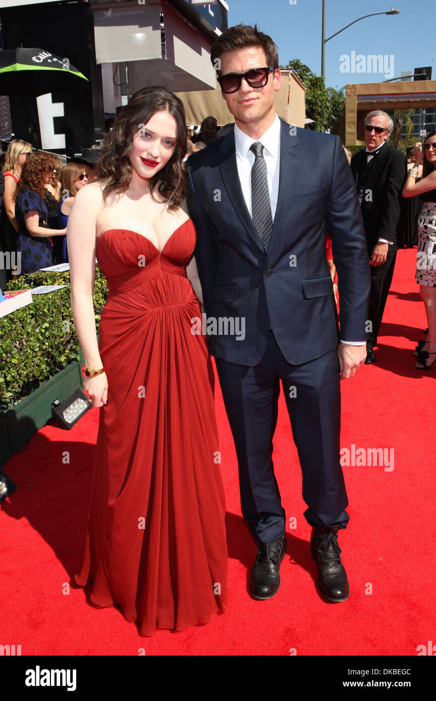 Kat Dennings 64th Annual Primetime Emmy Awards Held At Kia Theatre La 4677
