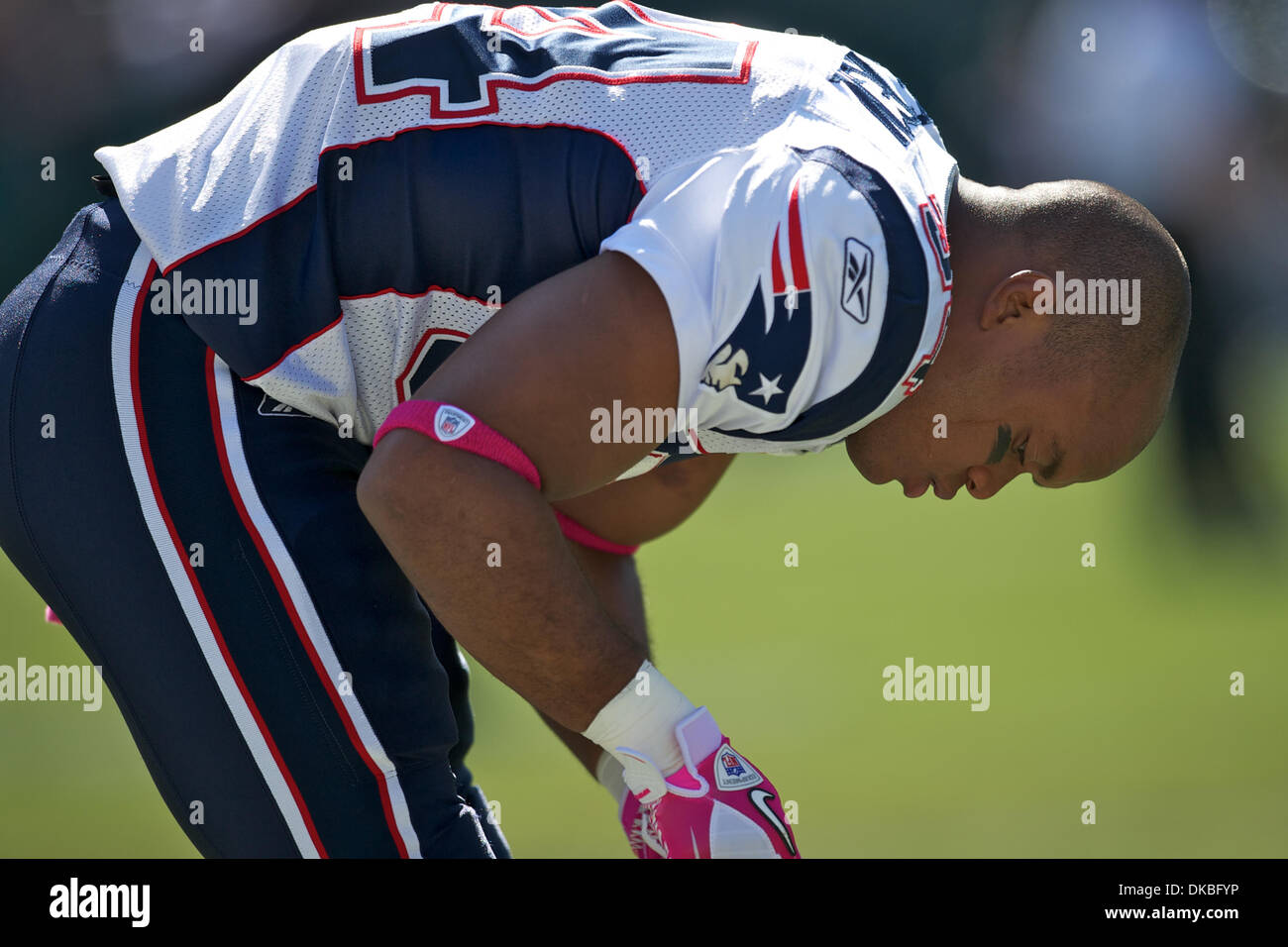 Oct. 2, 2011 - Oakland, California, U.S - Patriots running back Shane ...