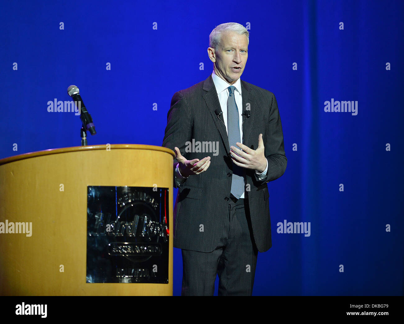 CNN anchor Anderson Cooper speaking at Hard Rock Live! in Seminole Hard ...