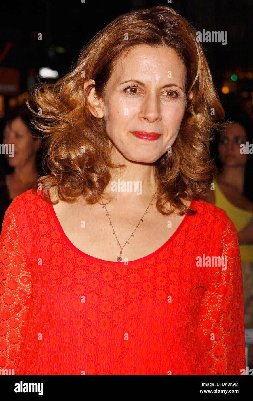 Jessica Hecht High Resolution Stock Photography and Images - Alamy