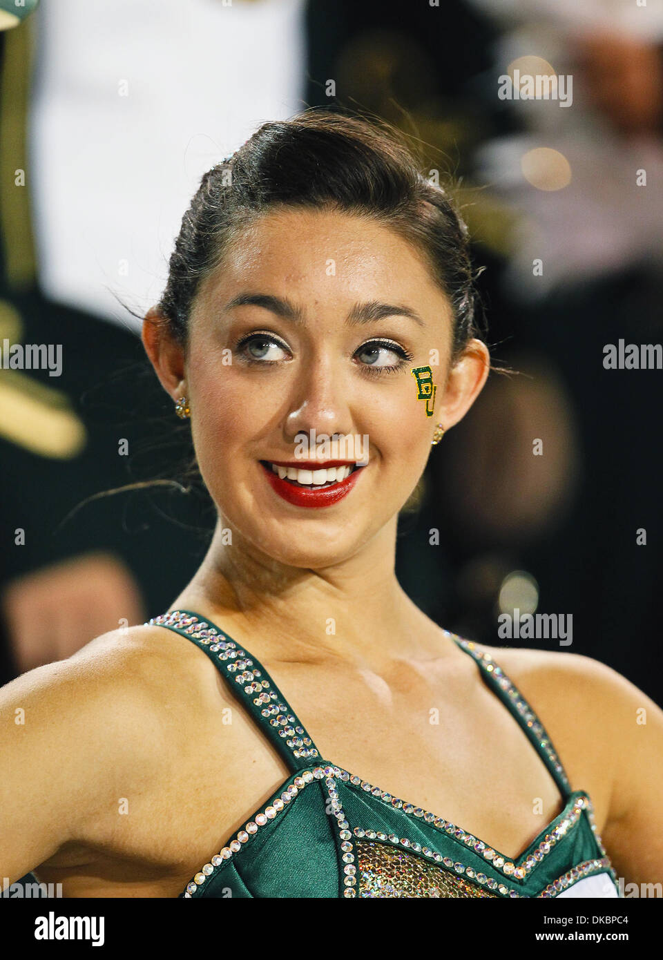 Baylor bears cheerleaders hi-res stock photography and images - Alamy