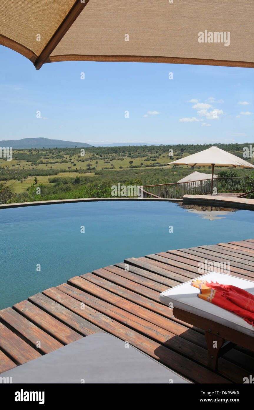 Mara bushtops safari lodge hi-res stock photography and images - Alamy