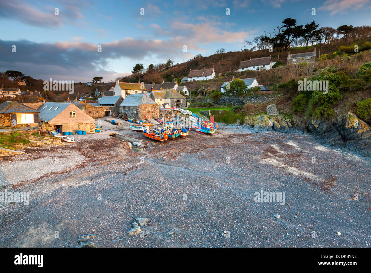 Cadgwith cove and walk hi-res stock photography and images - Alamy