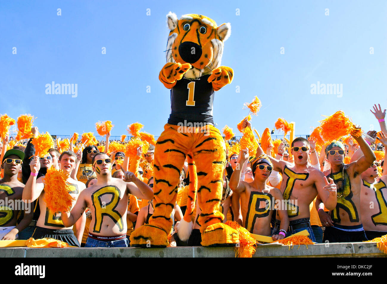 Oct. 14, 2011 - Columbia, Missouri, U.S - Mascot Truman the Tiger ...