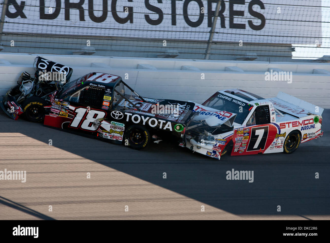 Red toyota tundra hi-res stock photography and images - Alamy