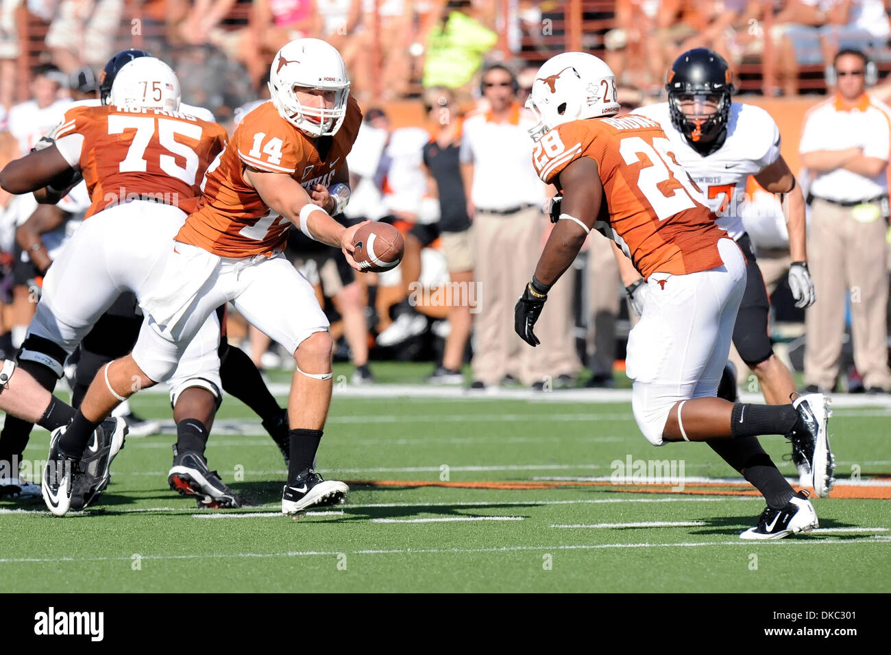 Oct. 15, 2011 - Austin, Texas, U.S - Texas Longhorns quarterback David ...