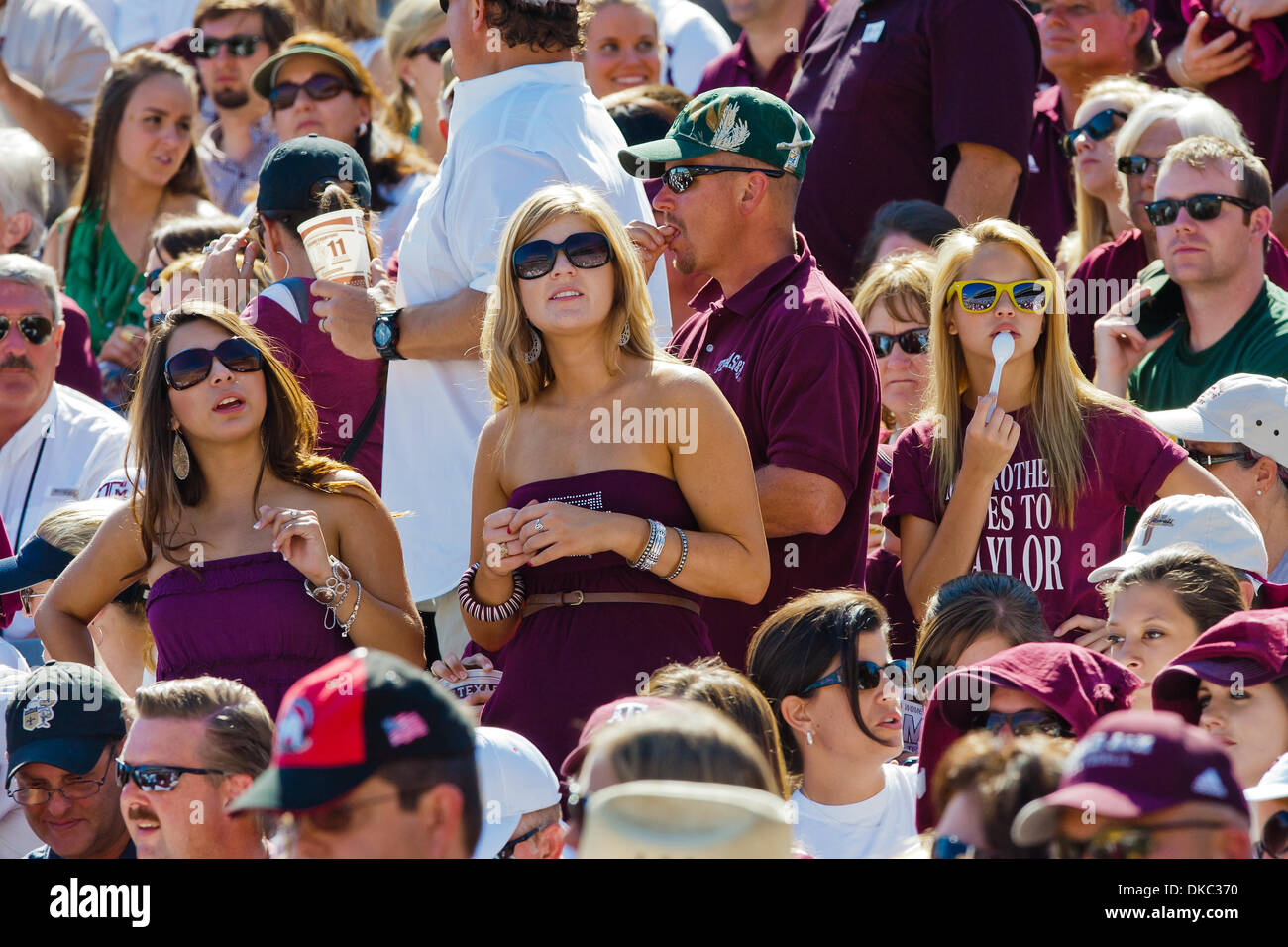 Aggie fans hi-res stock photography and images - Alamy