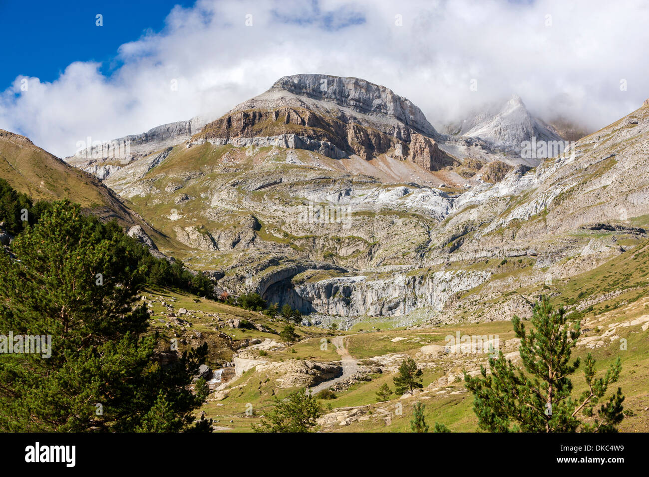 Aisa valley, Parque Natural de los Valles Occidentales, Jacetania ...