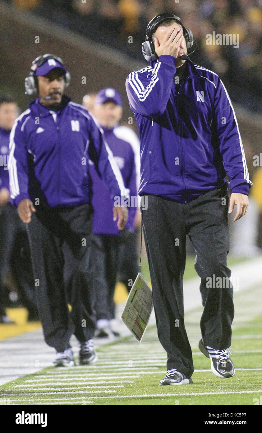 Oct. 15, 2011 - Iowa City, Iowa, U.S. - Northwestern coach Pat ...