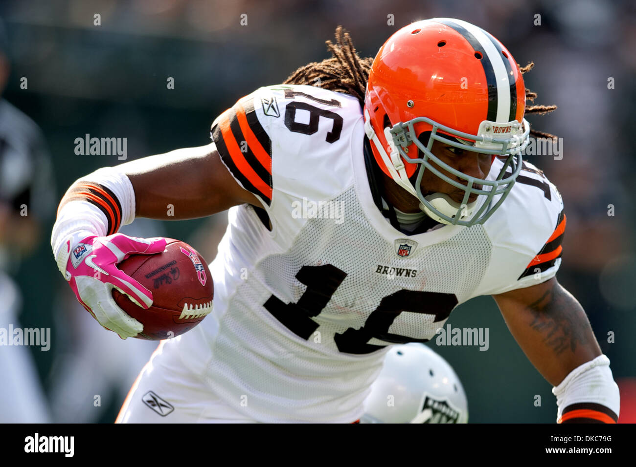 Cleveland wide receiver josh cribbs hi-res stock photography and images ...