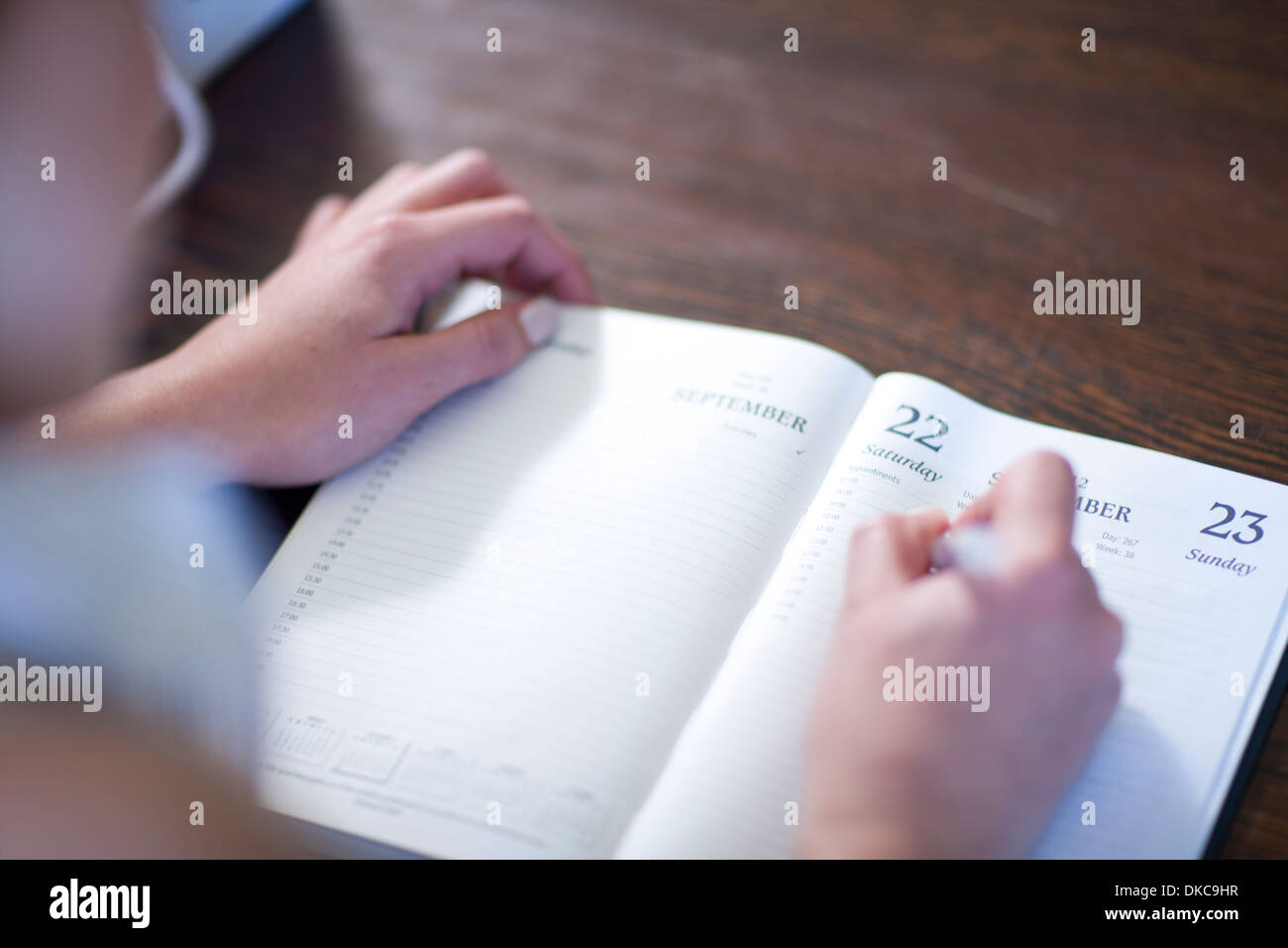 Close up young female client hi-res stock photography and images - Alamy