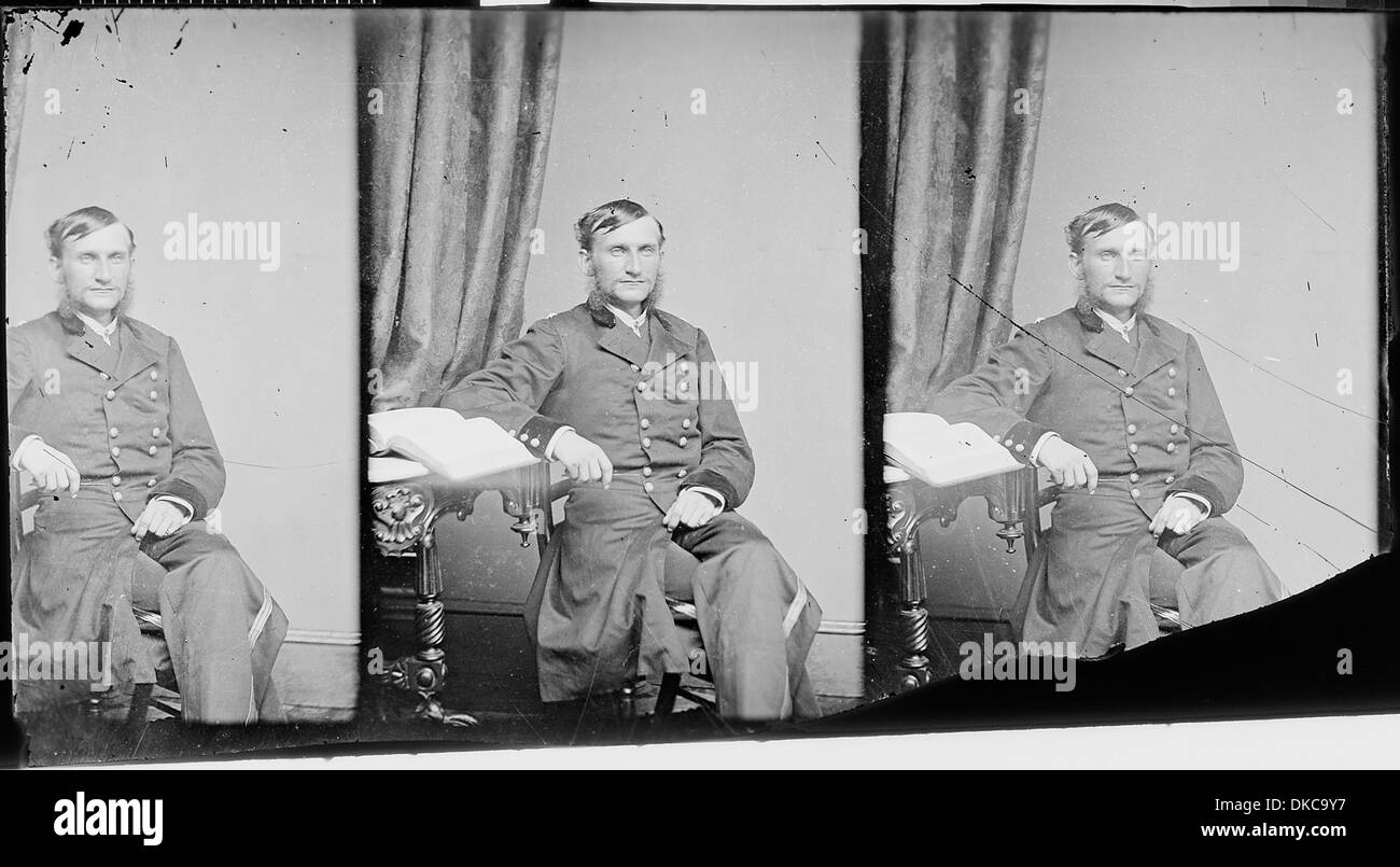 Aggressive tactics hi-res stock photography and images - Alamy