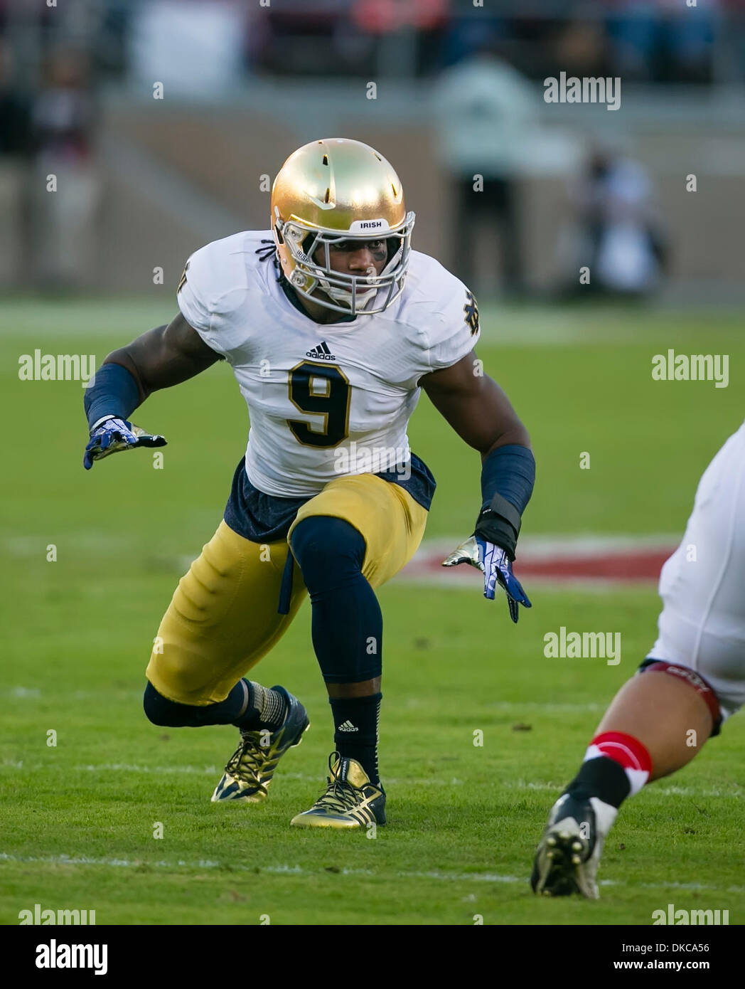 Palo Alto, CA, . 30th Nov, 2013. Notre Dame Fighting Irish linebacker ...