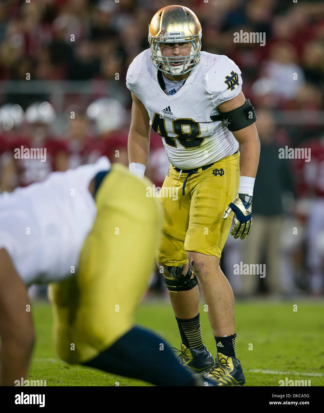 Notre dame fighting irish linebacker hi-res stock photography and ...