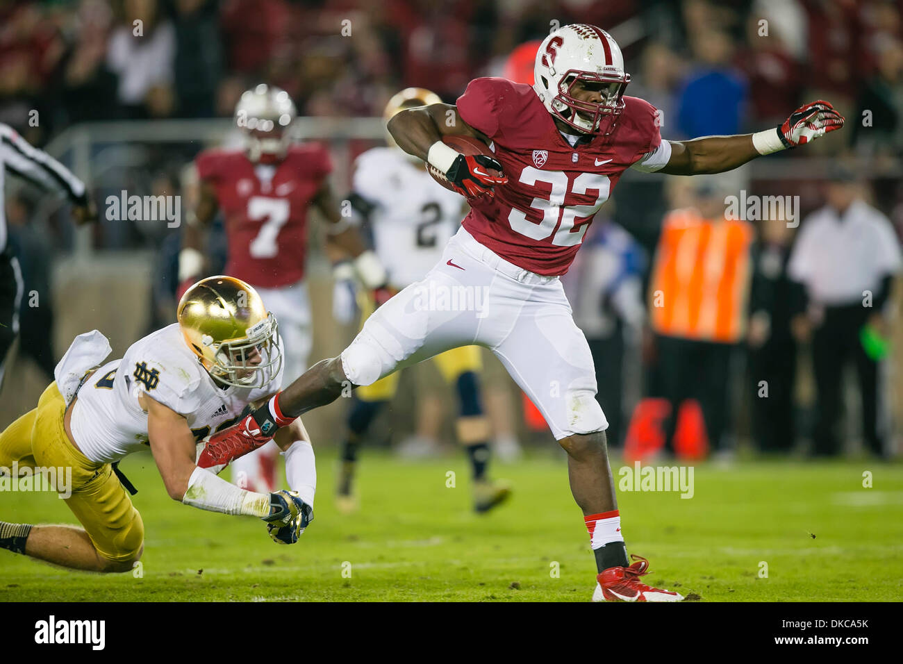 Palo Alto, CA, . 30th Nov, 2013. Stanford Cardinal running back Anthony ...