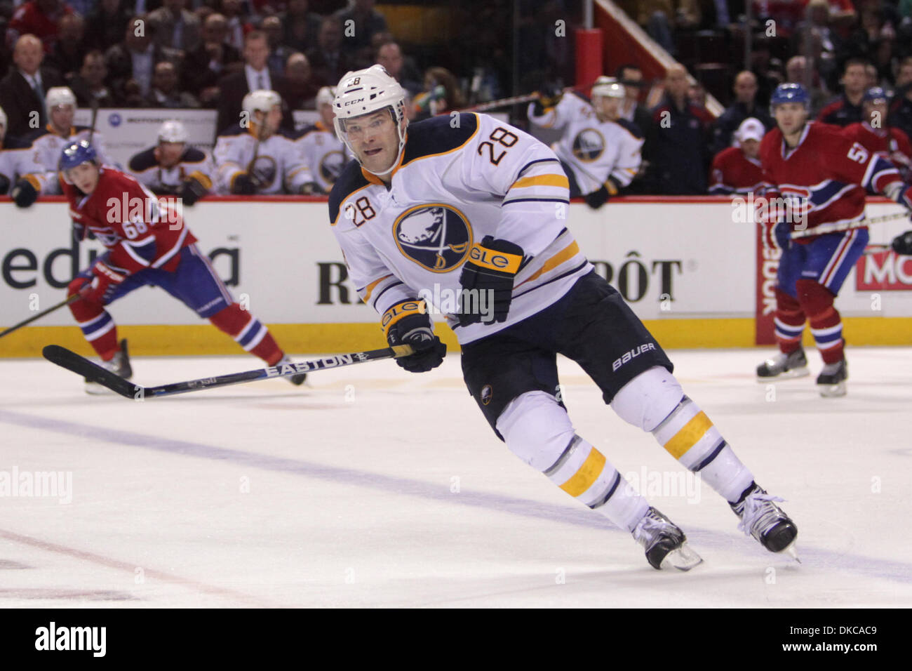 Montreal canadiens buffalo hi-res stock photography and images - Alamy