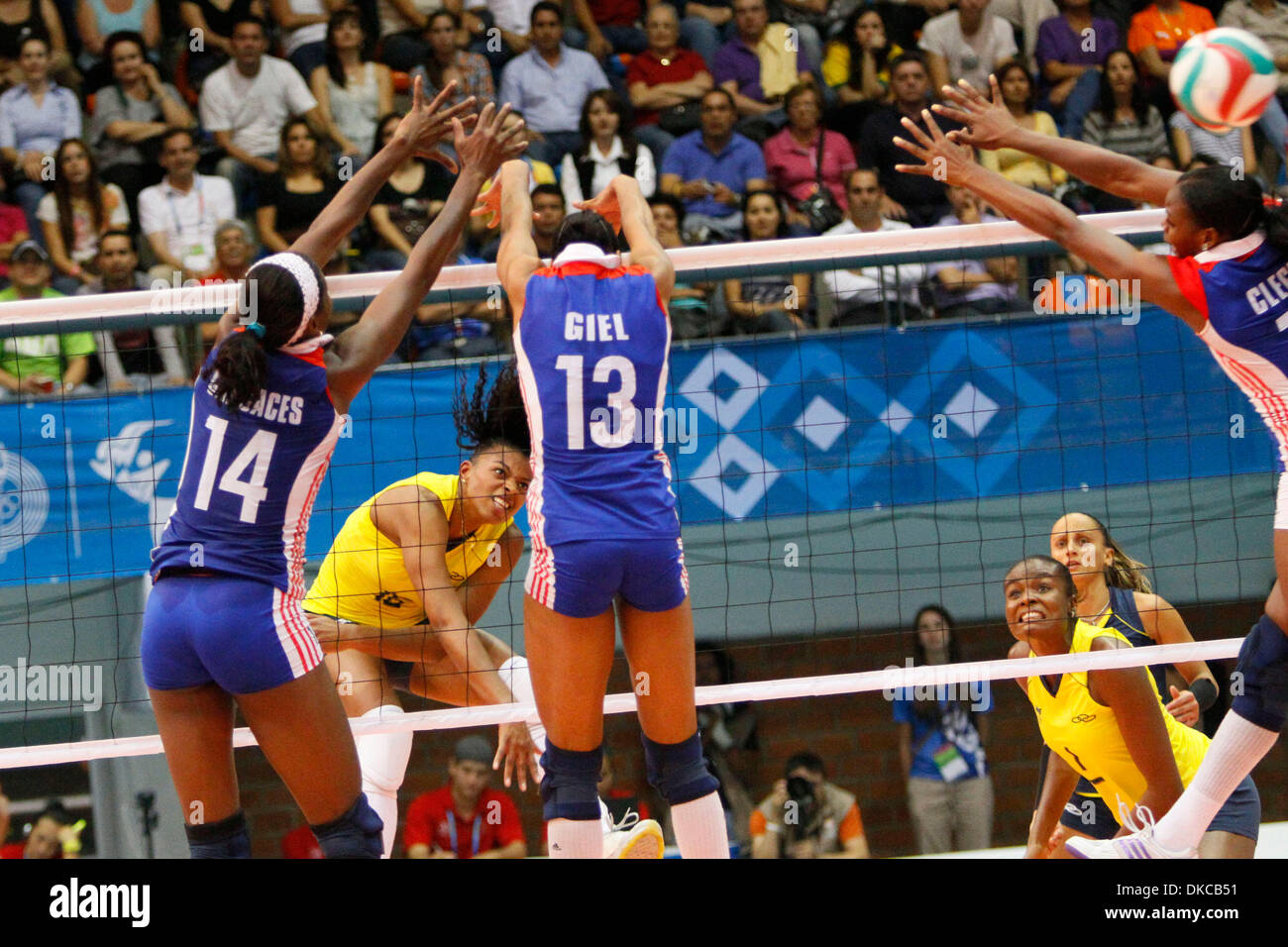 Oct. 20, 2011 - Guadalajara, Mexico - FERNANDA RODRIGUES of Brazil ...