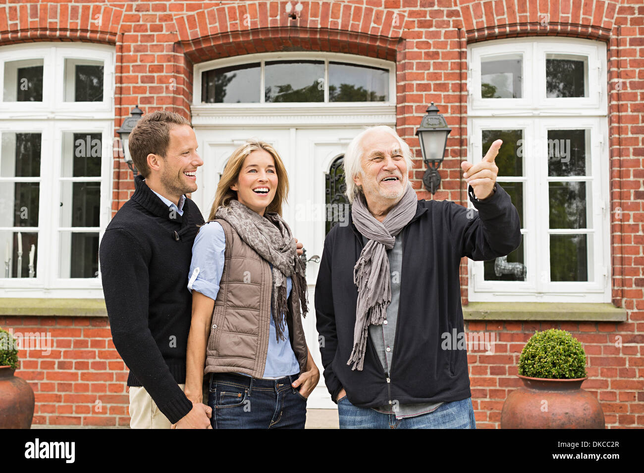 Senior father daughter house hi-res stock photography and images - Alamy