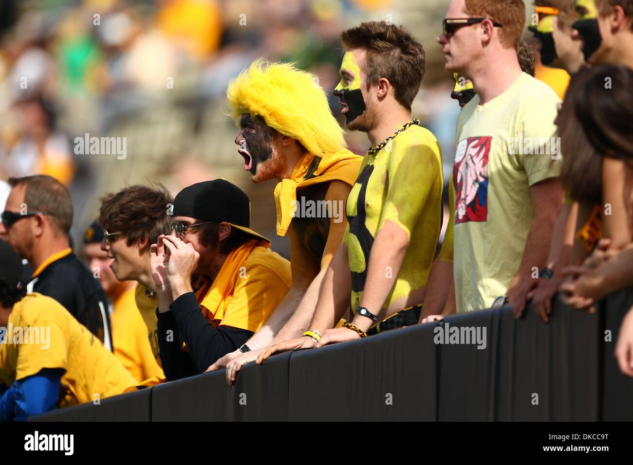 Colorado buffaloes fans hi-res stock photography and images - Alamy
