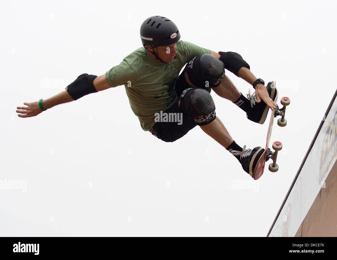 Oct. 22, 2011 - Venice, California, U.S - Semi-retired skateboard ...