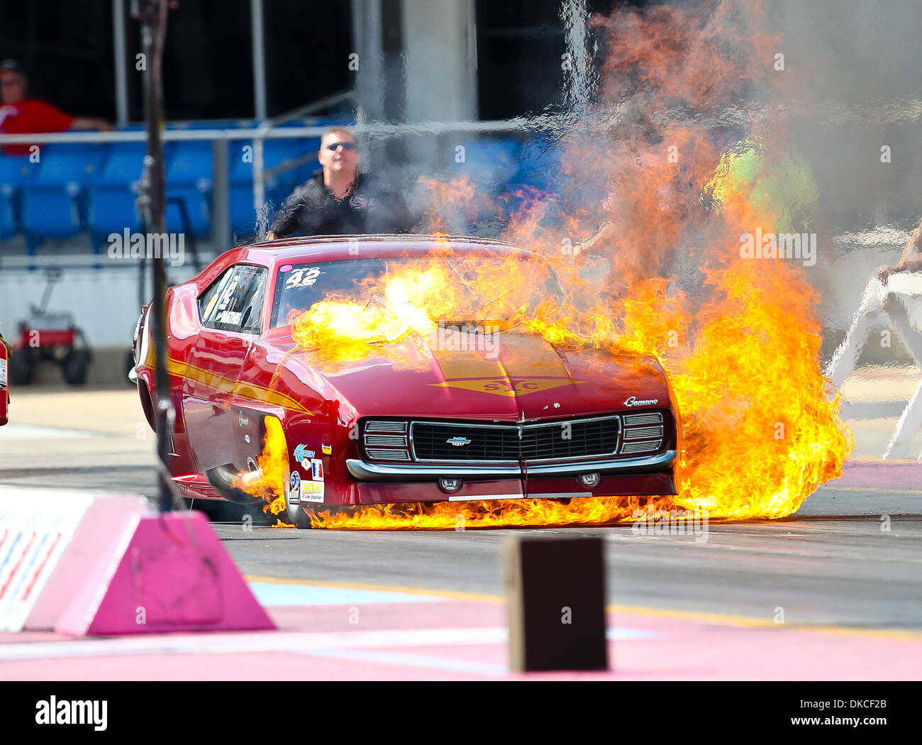Pro mod cars drag racing hi-res stock photography and images - Alamy
