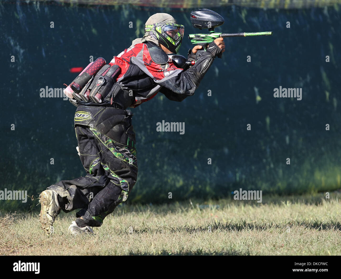 Oct. 22, 2011 - Polk City, Florida, U.S - L.A. Ironmen player Eric ...