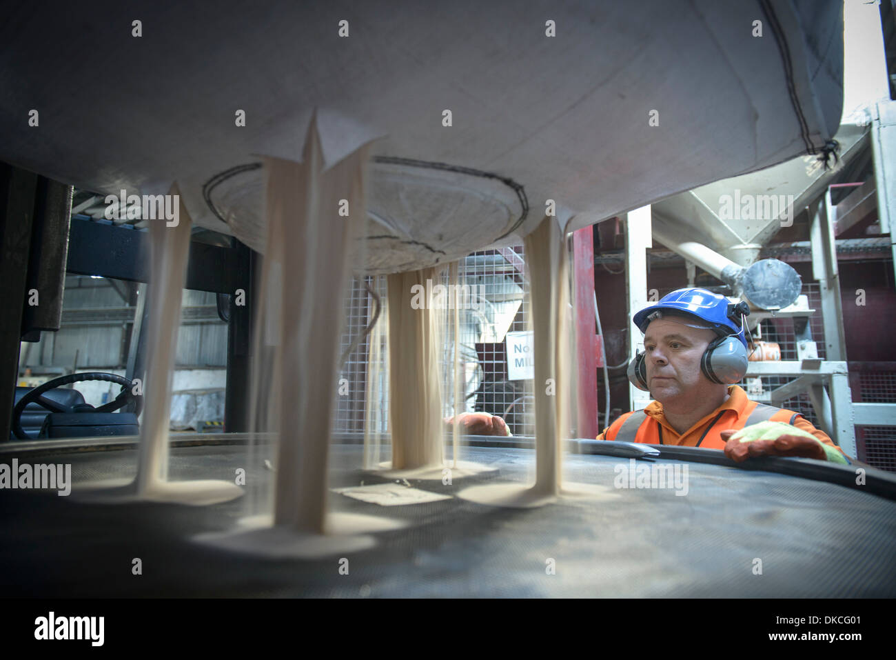 Industrial hard hat hi-res stock photography and images - Alamy