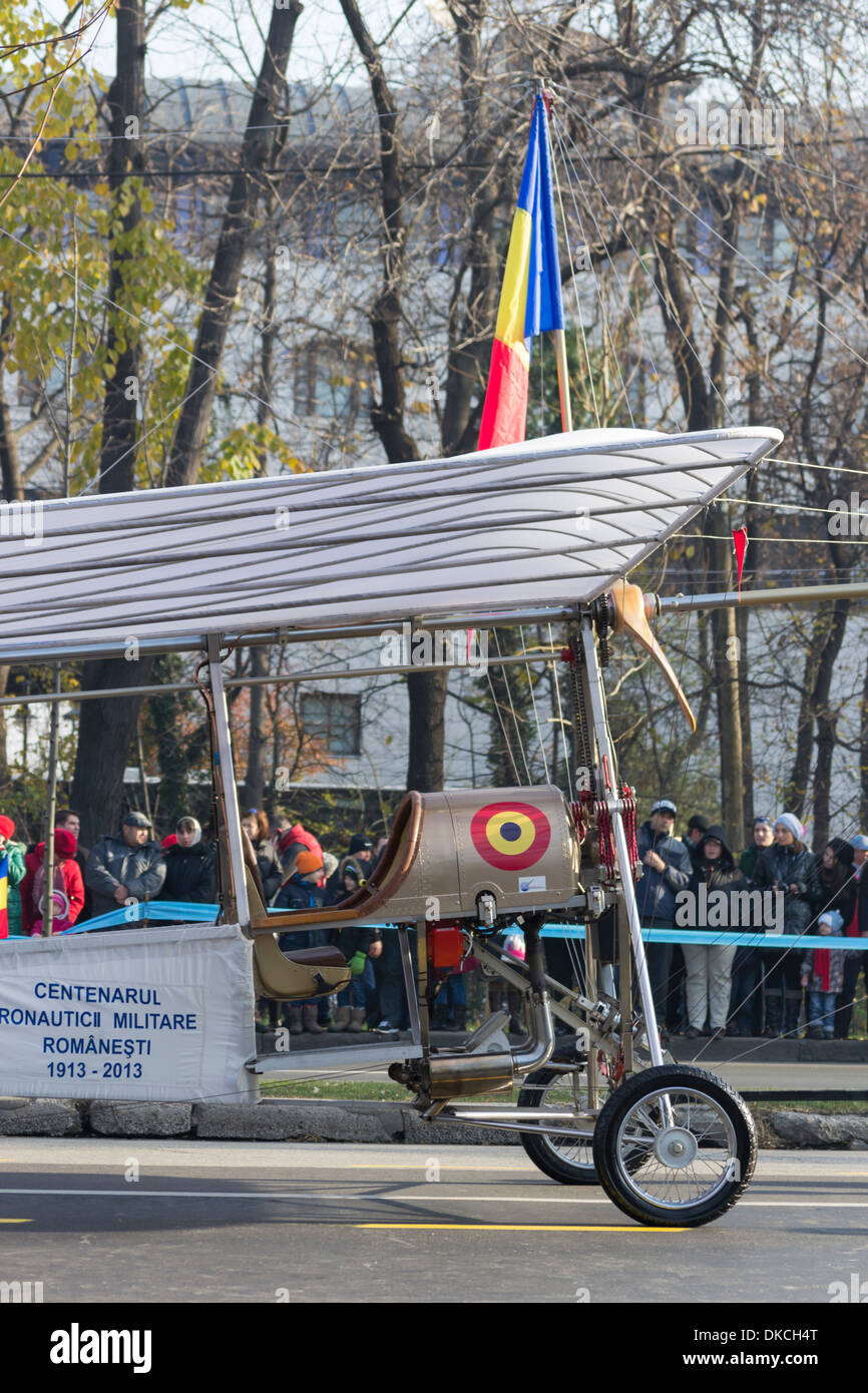 Aurel Vlaicu airplane replica - December 1st, Parade on Romania's ...