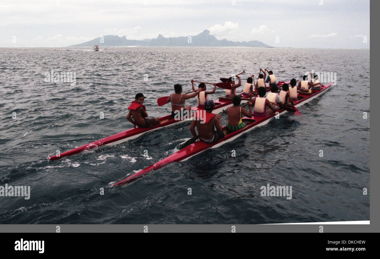 Native polynesian in catamarans are training for a competition Stock ...