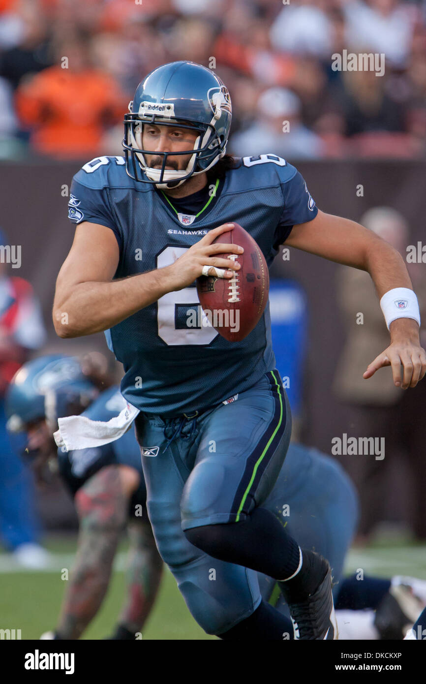 Oct. 23, 2011 - Cleveland, Ohio, U.S - Seattle quarterback Charlie ...