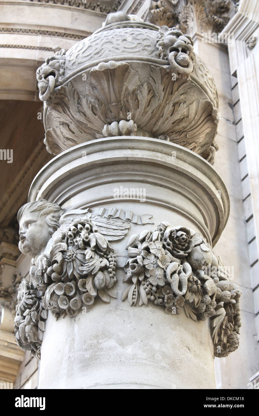 Intricate architecture hi-res stock photography and images - Alamy