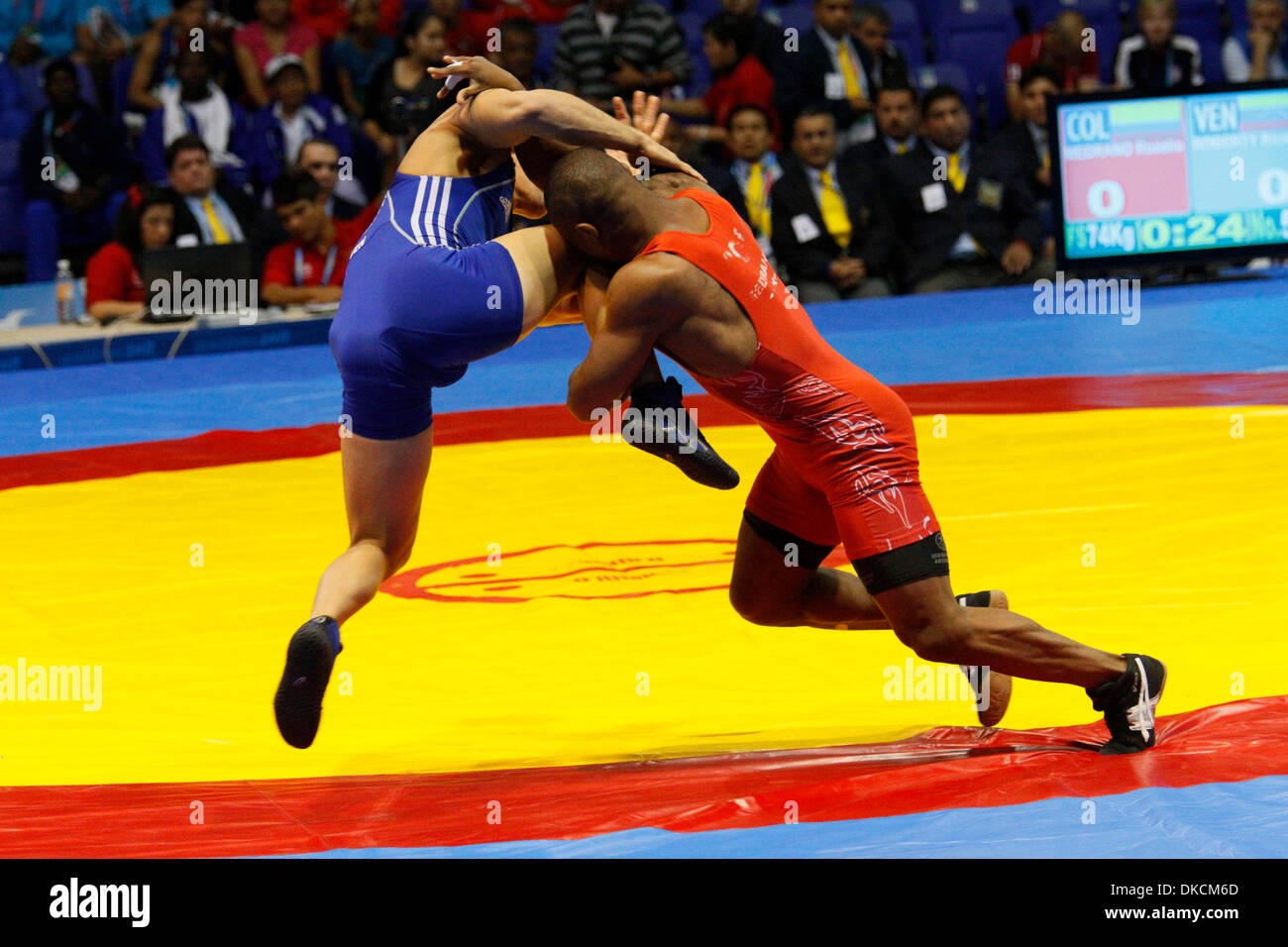Oct. 24, 2011 - Guadalajara, Mexico - RICARDO ROBERTY (blue) of ...