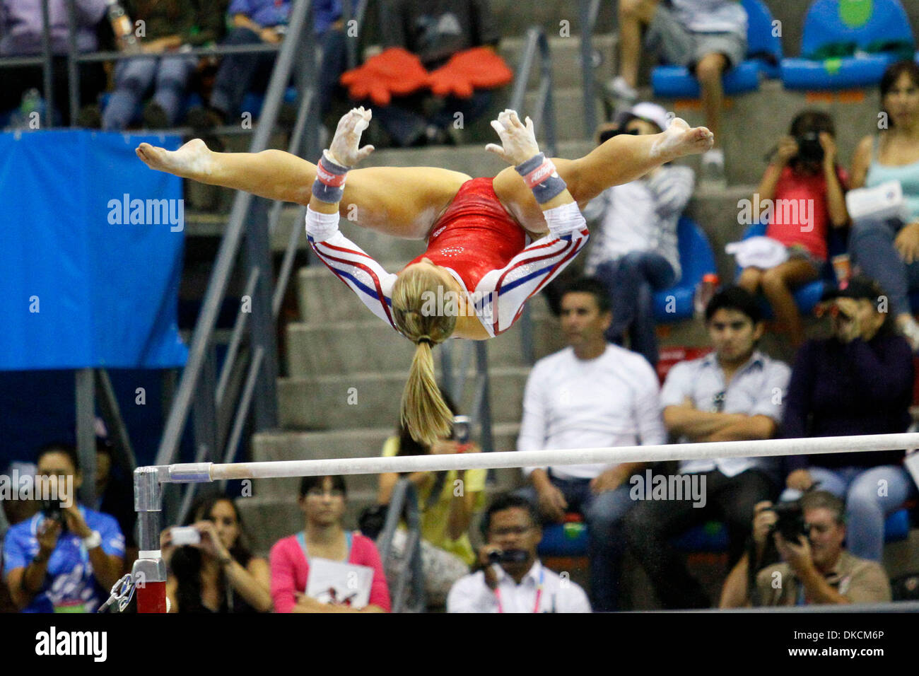 Shawn johnson bars hi-res stock photography and images - Alamy