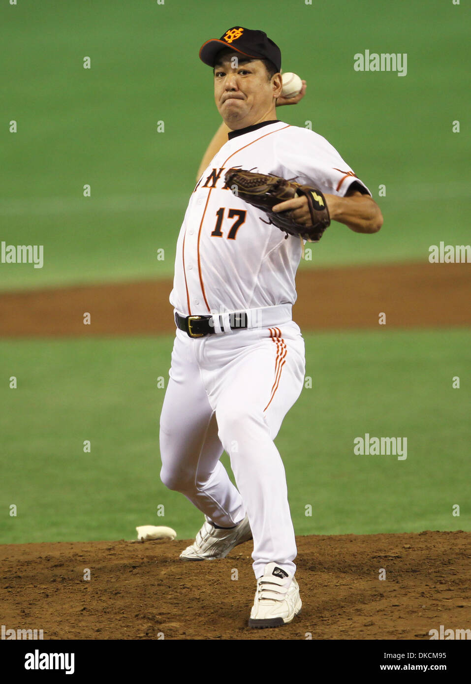 Nippon professional baseball hi-res stock photography and images - Alamy
