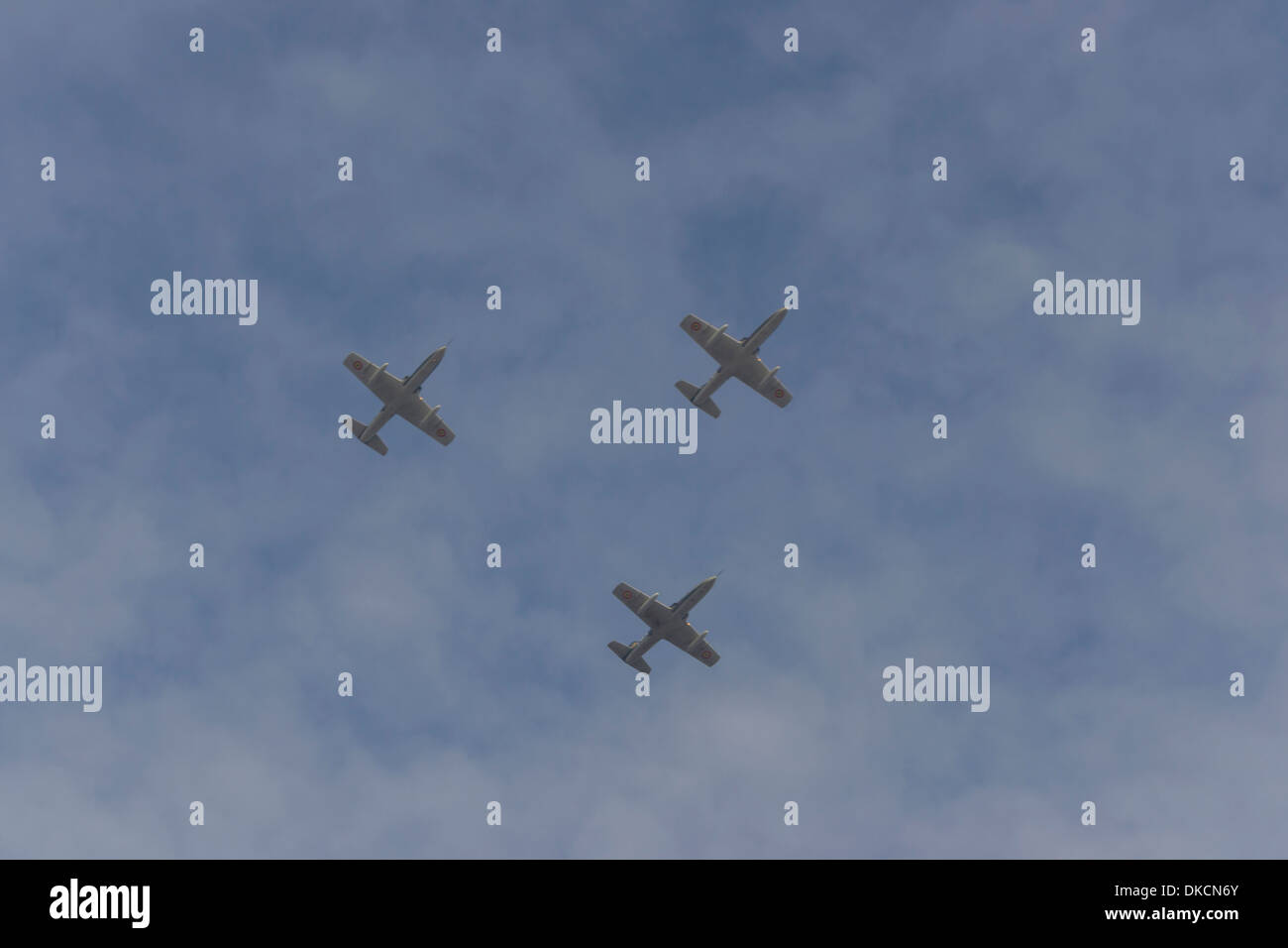 Romanian Air Force IAR-99 HAWK training airplanes - December 1st ...