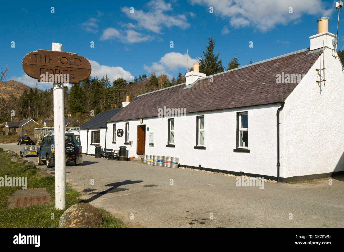 The old forge pub scotland hi-res stock photography and images - Alamy