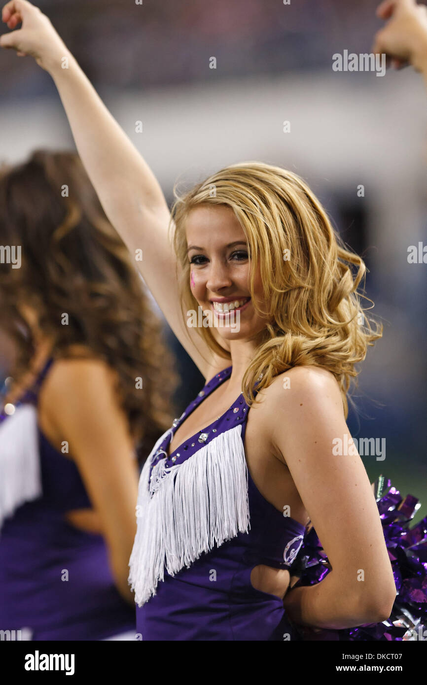 Oct. 28, 2011 - Arlington, Texas, US - TCU Showgirls perform during ...