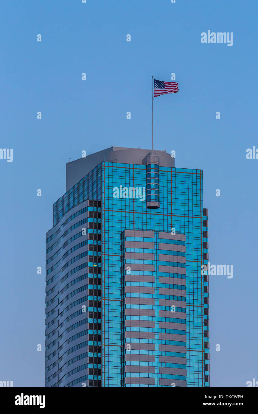 Two state square tower hi-res stock photography and images - Alamy