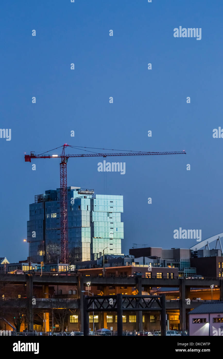 Stadium Place South Tower, a 25-story apartment building under ...