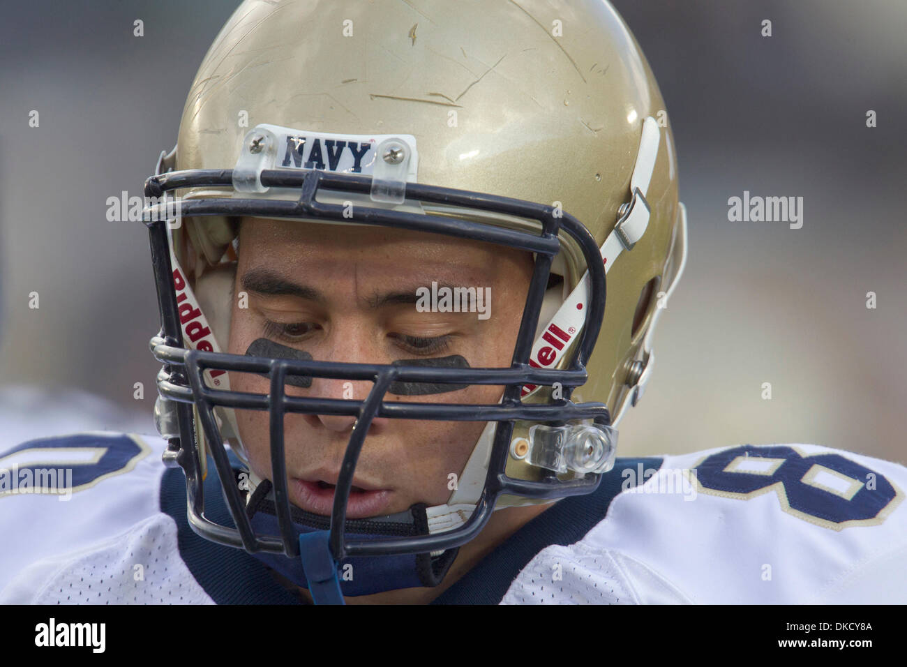 Oct. 29, 2011 - South Bend, Indiana, U.S - Navy wide receiver Bruce ...