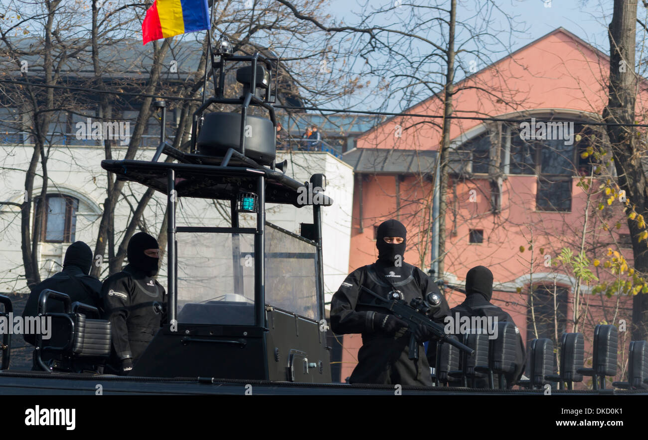 Romanian Navy Special Forces on a rigid-hulled inflatable boat (RHIB ...