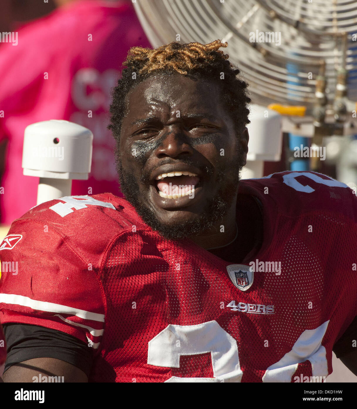 San francisco 49ers anthony dixon hi-res stock photography and images ...