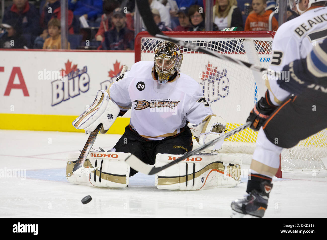 Oct. 30, 2011 - Columbus, Ohio, U.S - Anaheim Ducks goalie Dan Ellis ...