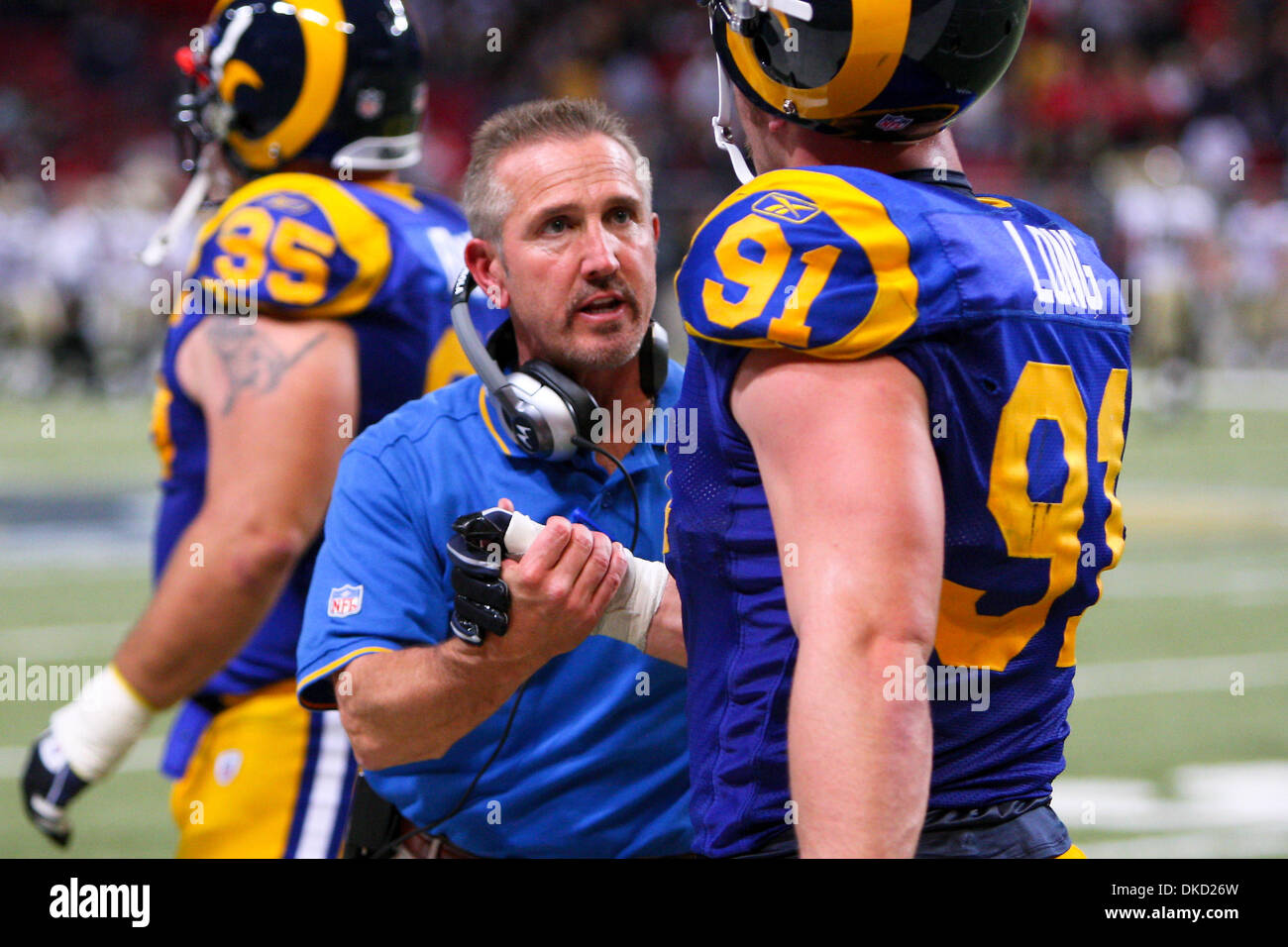 Chris long rams hi-res stock photography and images - Alamy