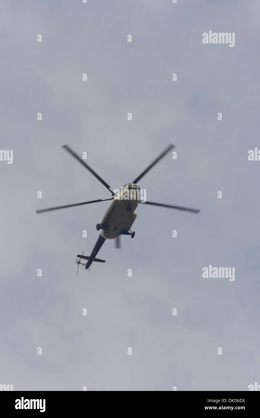 Romanian Mil Mi-17 helicopter - December 1st, Parade on Romania's ...